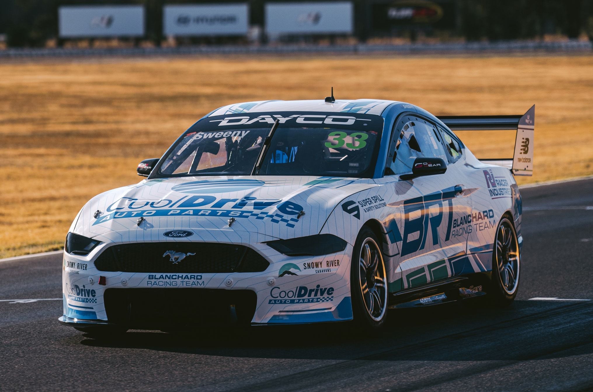 BRT Unveils New Livery for 2025 Super2 Championship – CoolDrive Racing